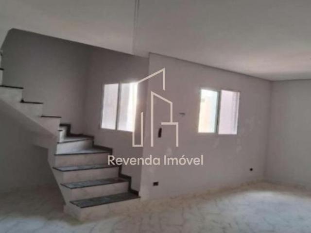 Cobertura sem condomínio com elevador com 115,64 m2, 2 dormitórios sendo 1 suíte Santa Maria Sant