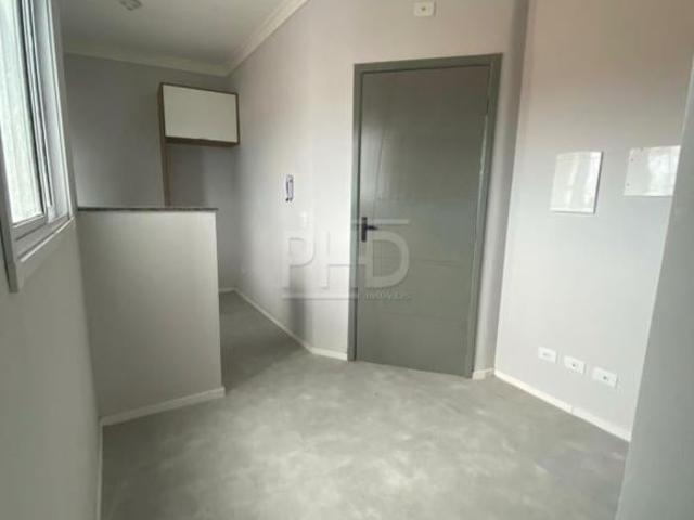 Cobertura Sem Condomínio à Venda com 76m², 2 quartos,1 banheiro, 1 vaga, Vila Príncipe de Gales, San