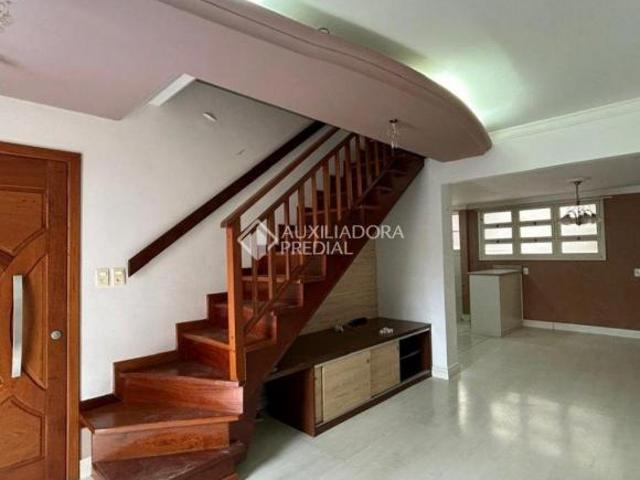 COBERTURA SEMI MOBILIADA 4 DORMITÓRIOS NA VILA EUNICE