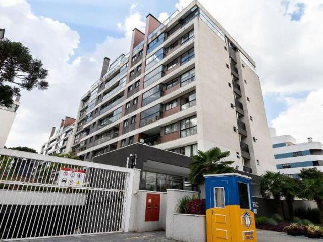 Cobertura semi mobiliada no Bacacheri 184m2 privativos + 20m2 de área descoberta