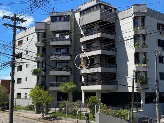 Cobertura semi mobiliada no bairro Petrópolis