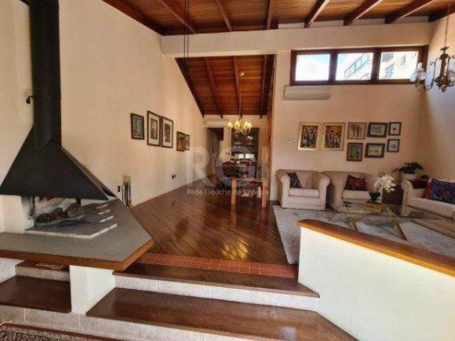 Cobertura para Venda 263.45m², 3 dormitórios, sendo 1 suites, 2 vagas Mont Serrat