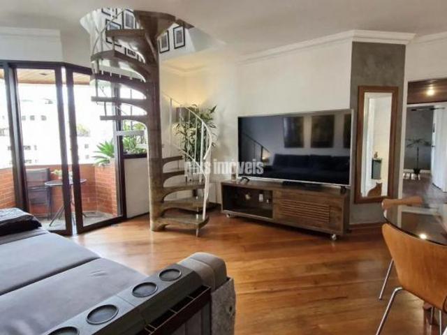 Cobertura para venda 2 quartos, sendo 1 suíte, 201m²