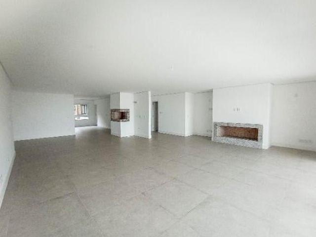 Cobertura para Venda 346.66m², 3 dormitórios, sendo 3 suites, 4 vagas Vila A