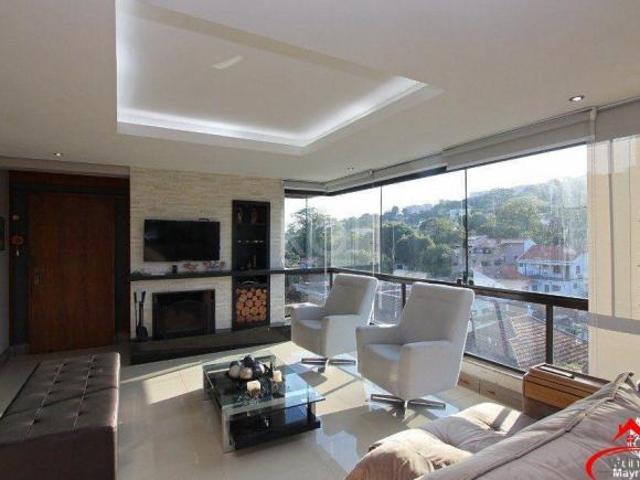Cobertura para Venda 350m², 3 dormitórios, sendo 1 suites, 2 vagas Teresópol