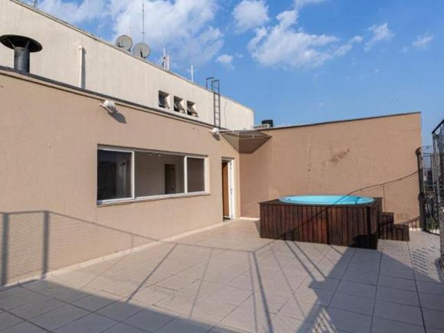 Cobertura para venda com 3 quartos, sendo 1 suíte, 218m²