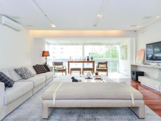 Cobertura para venda com 3 quartos, 270m²