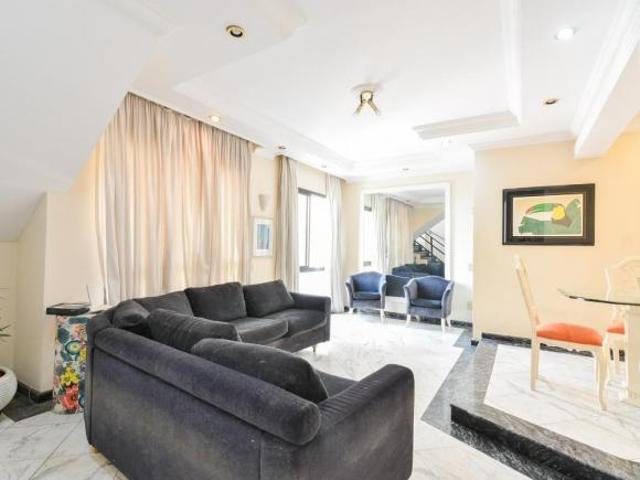 Cobertura para venda com 3 quartos, 209m²