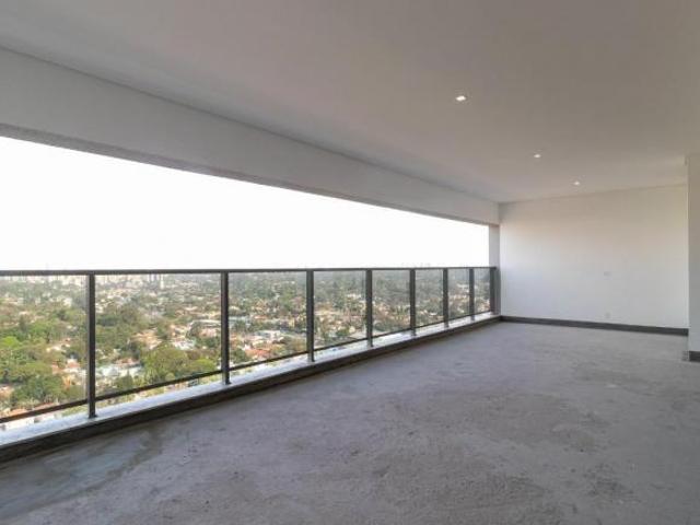 Cobertura para venda com 4 quartos, sendo 4 suítes, 360m²
