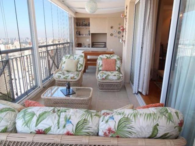 Cobertura para venda com 4 quartos, sendo 4 suítes, 425.35m²