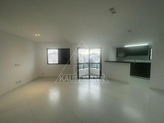 Cobertura para venda e locação no Jardim Paulista, 2 Dormitórios 1 Suíte, 3 Vagas, 110m² A.U