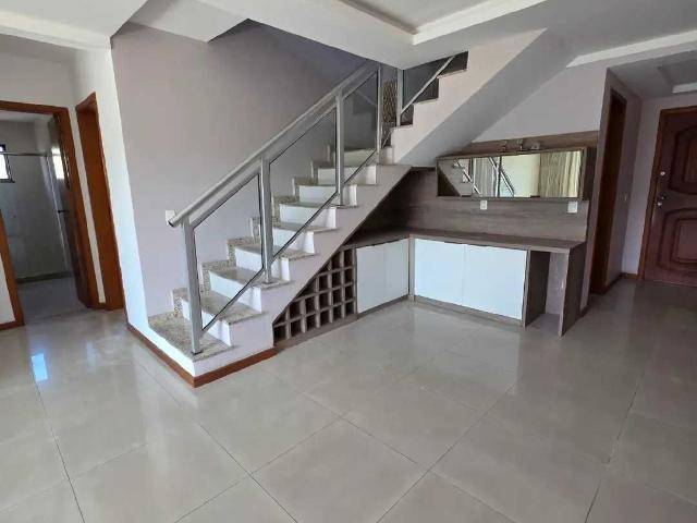 Cobertura para venda em Taumaturgo em Teresópolis Rio de Janeiro de 200.00m² com 3 Quartos, 2 Suítes e 2 Garagens