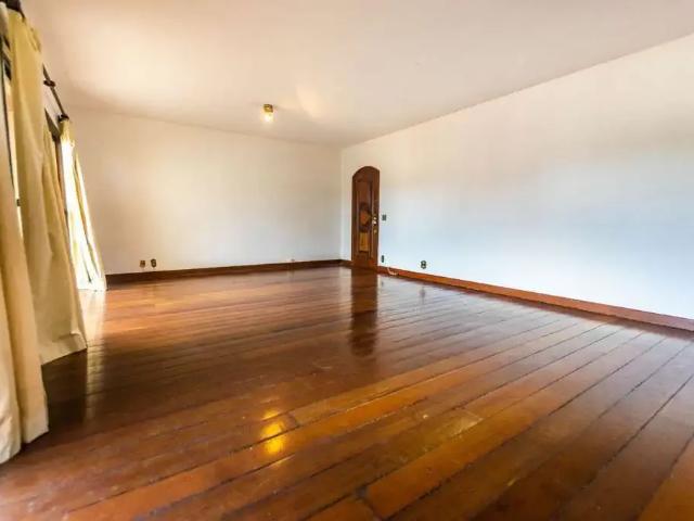 Cobertura para Venda em Teresópolis/RJ Agriões 4 Quartos
