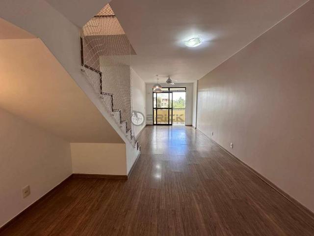 Cobertura para Venda em Teresópolis/RJ Alto 4 Quartos