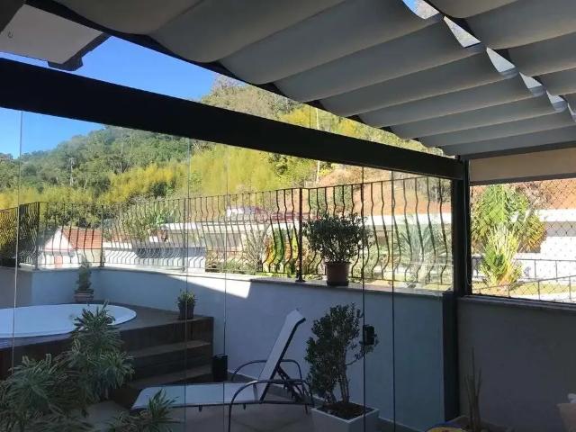 Cobertura para Venda em Teresópolis/RJ Várzea 4 Quartos