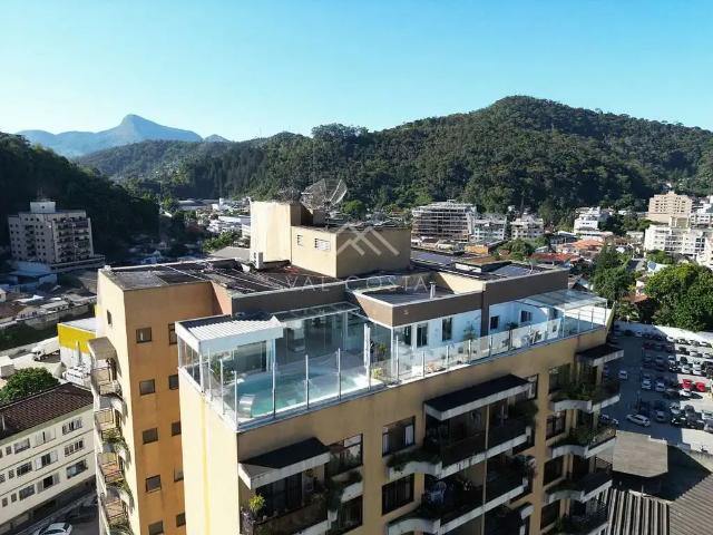 Cobertura para Venda em Teresópolis/RJ Várzea 5 Quartos