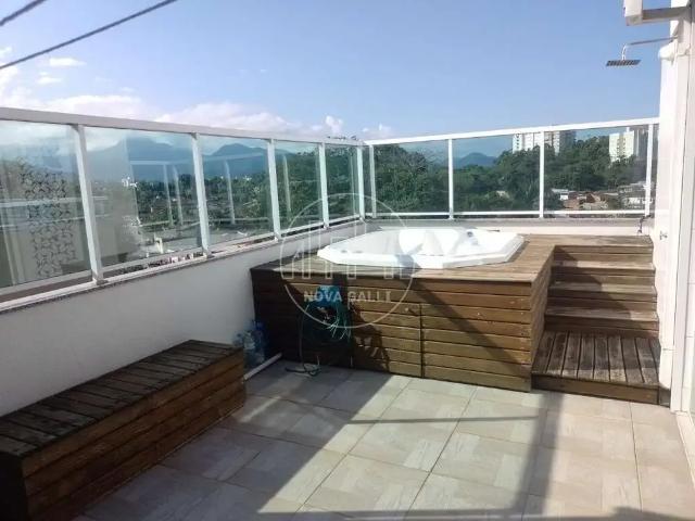Cobertura para Venda em Ubatuba/SP Estufa I 2 Quartos