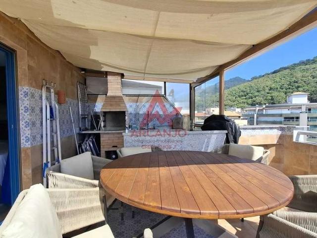 Cobertura para Venda em Ubatuba/SP Praia Grande 2 Quartos
