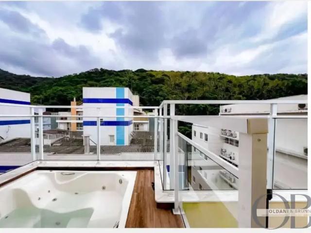Cobertura para Venda em Ubatuba/SP Praia Grande 4 Quartos