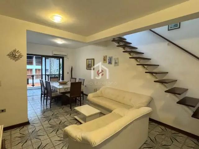 Cobertura para Venda em Ubatuba/SP Praia Grande 4 Quartos