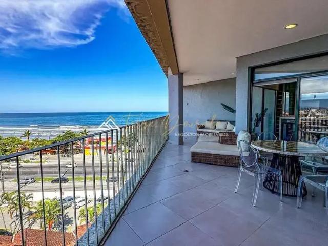 Cobertura para Venda em Ubatuba/SP Praia Grande 4 Quartos