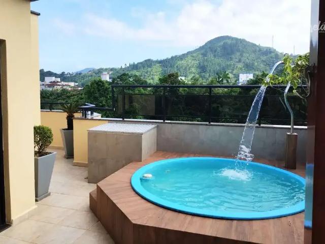 Cobertura para Venda em Ubatuba/SP Toninhas 2 Quartos
