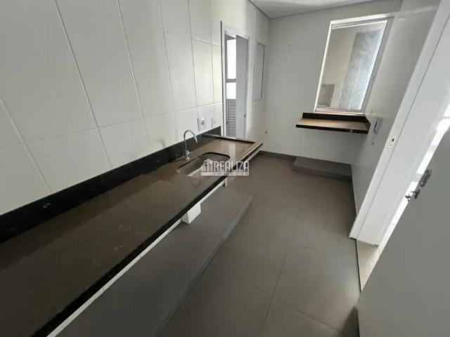 Cobertura para Venda em Uberaba/MG Centro 2 Quartos