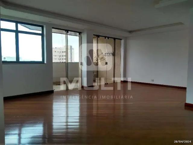 Cobertura para Venda em Uberlândia/MG Centro 5 Quartos
