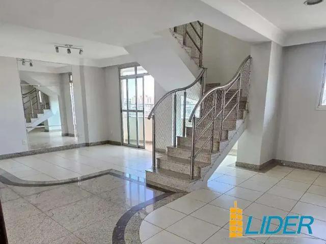 Cobertura para Venda em Uberlândia/MG Martins 3 Quartos
