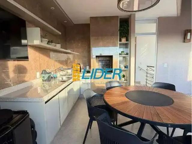 Cobertura para Venda em Uberlândia/MG Santa Mônica 3 Quartos