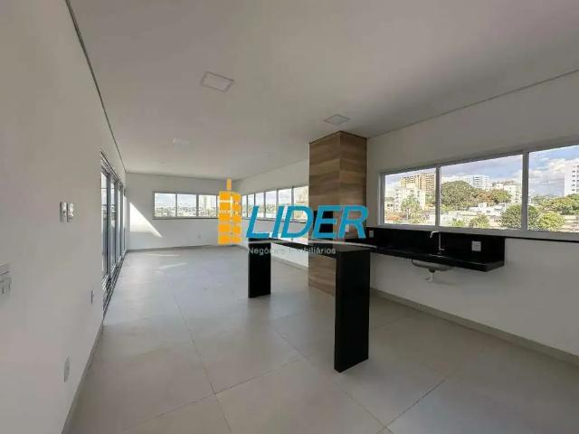 Cobertura para Venda em Uberlândia/MG Patrimônio 4 Quartos