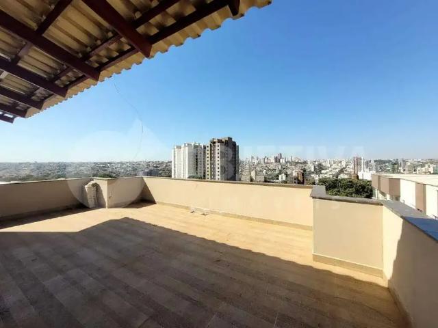 Cobertura para Venda em Uberlândia/MG Tubalina 4 Quartos