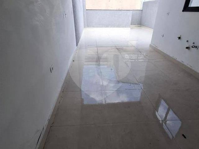 Cobertura para venda em Utinga de 48.89m² com 2 Quartos, 1 Suite e 1 Garagem