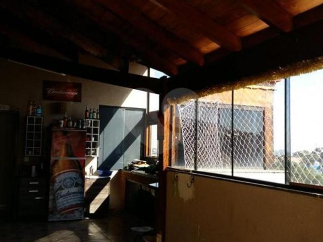 Cobertura para venda em Utinga de 80.00m² com 2 Quartos, 1 Suite e 2 Garagens
