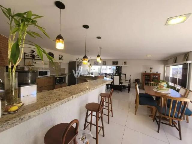 Cobertura para Venda em Valinhos/SP Vila Embaré 4 Quartos