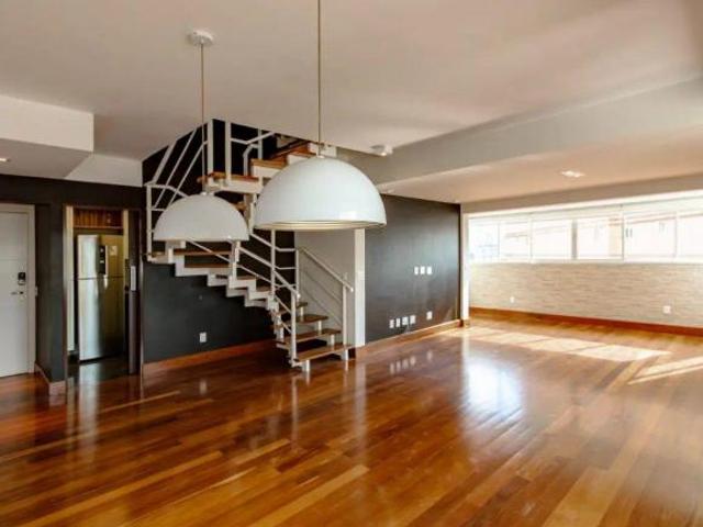 Cobertura para venda em Vila Nova Conceição com 2 quartos, sendo 2 suítes, 180m²