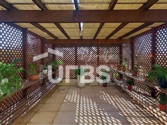 Cobertura para venda em Vila Brandina de 208.00m² com 3 Quartos e 4 Garagens