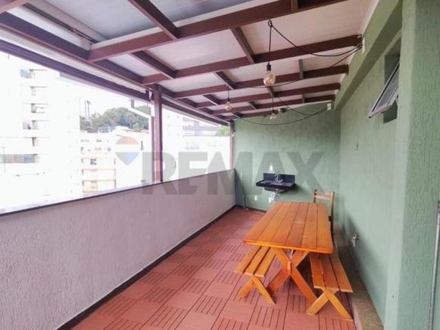 Cobertura para venda em Vila Paris de 191.00m² com 4 Quartos, 2 Suites e 2 Garagens