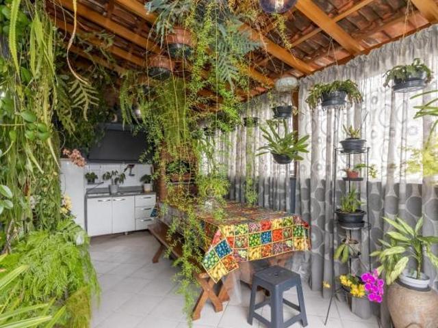 Cobertura para venda em Vila Regina com 4 quartos, sendo 1 suíte, 128m²