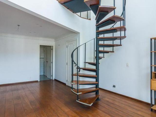 Cobertura para venda em Vila Suzana com 3 quartos, sendo 1 suíte, 223m²