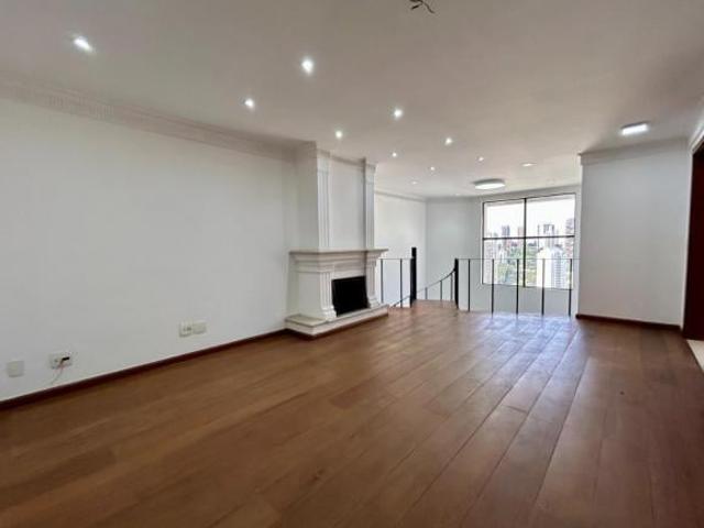 Cobertura para venda em Vila Suzana com 3 quartos, sendo 1 suíte, 223m²