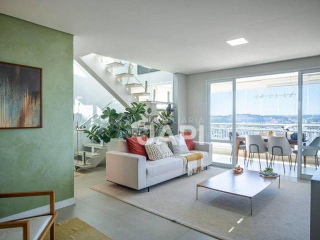 Cobertura para venda em Vila Viotto de 229.00m² com 3 Quartos, 3 Suites e 4 Garagens