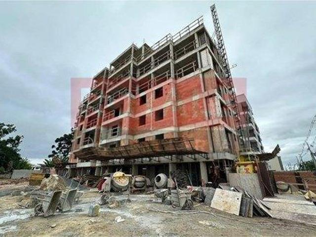 Cobertura para venda em Xaxim de 140.00m² com 3 Quartos, 2 Suites e 3 Garagens