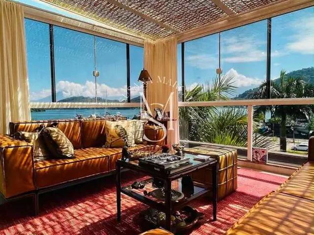 Cobertura para Venda em Angra dos Reis/RJ Praia da Ribeira Cunhambebe 2 Quartos