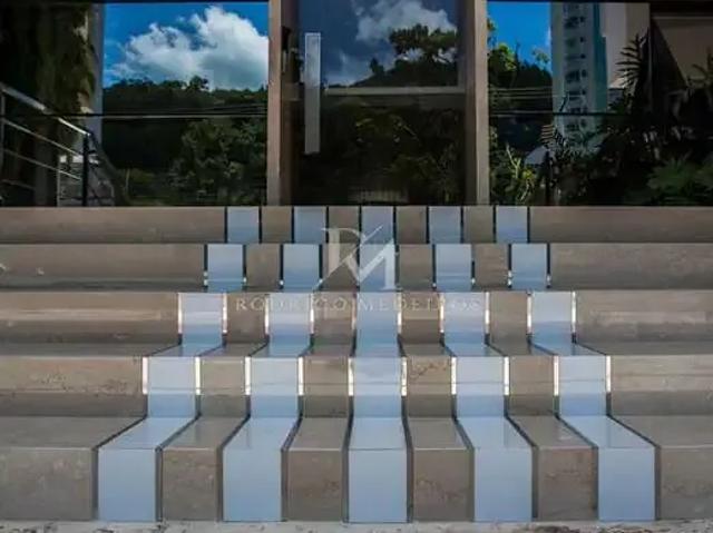 Cobertura para Venda em Balneário Camboriú/SC Centro 4 Quartos