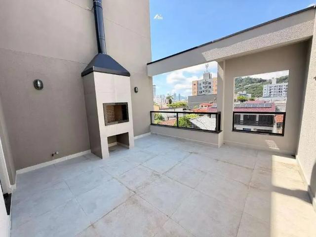 Cobertura para Venda em Balneário Camboriú/SC Nações 3 Quartos