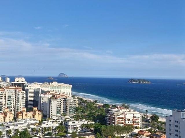 Cobertura para venda em Barra Da Tijuca em Rio De Janeiro Rio de Janeiro de 240.00m² com 3 Quartos, 1 Suíte e 3 Garagens