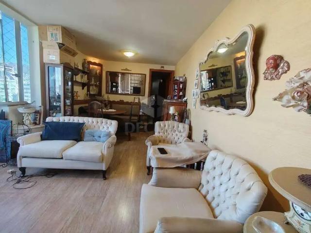 Cobertura para Venda em Belo Horizonte/MG Funcionários 2 Quartos