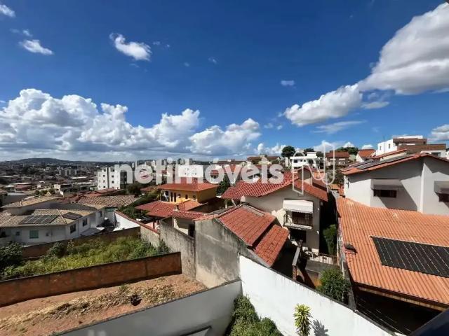 Cobertura para Venda em Belo Horizonte/MG Heliópolis 2 Quartos