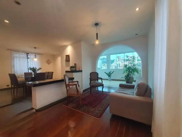 Cobertura para Venda em Belo Horizonte/MG Santa Lúcia 5 Quartos